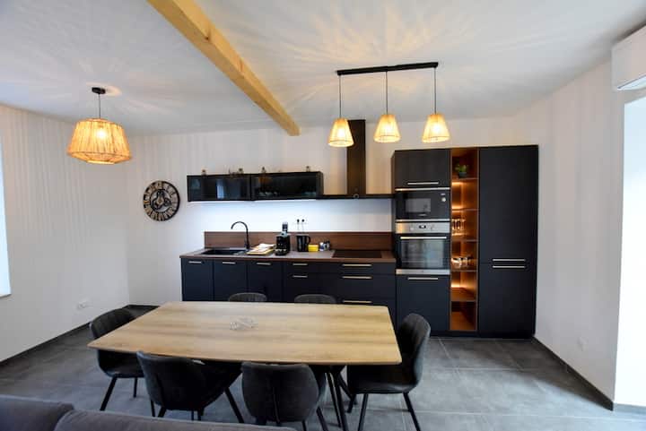 Maison Rénovée - 3 Chambres - Terrasse - Wifi - Belfort