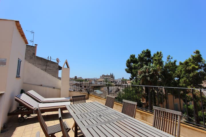 Catany House In Town - S'Arenal