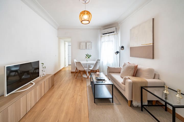 Diseño, Confort Y Calma - Muy Bien Conectado - Madrid