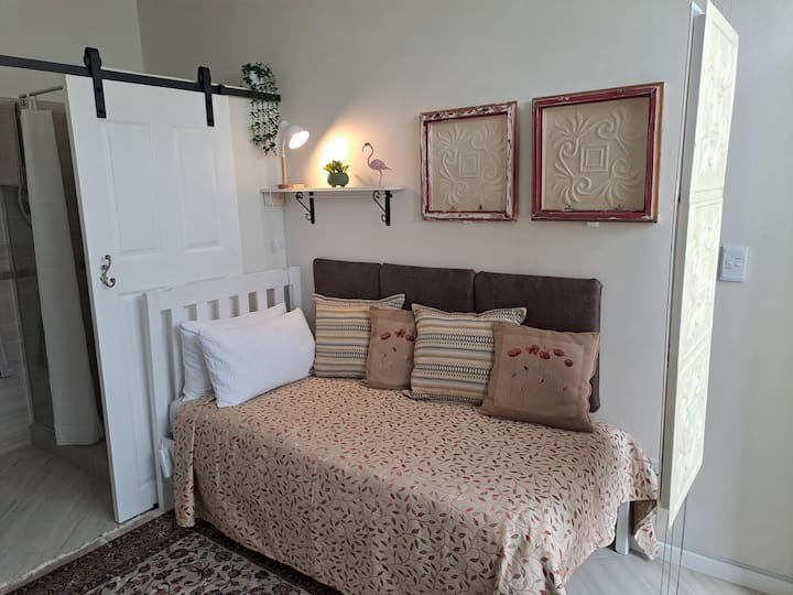 Whaleback Town-centre Studio - Swakopmund