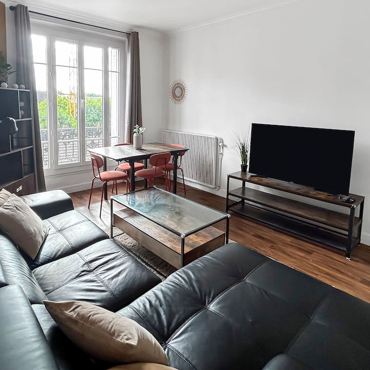 Appartement Lumineux Et Spacieux Avec 2 Chambres - Rungis