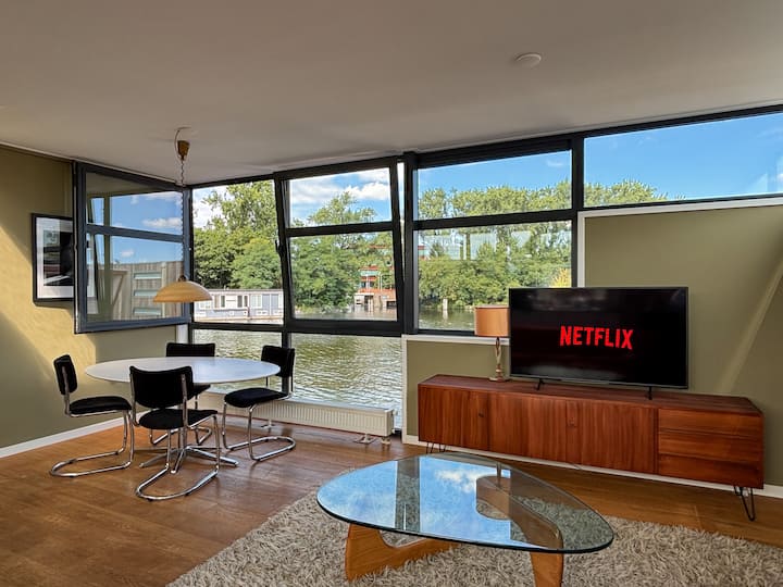 Péniche Spacieuse, Lumineuse Et Rénovée + Terrasse - Amsterdam