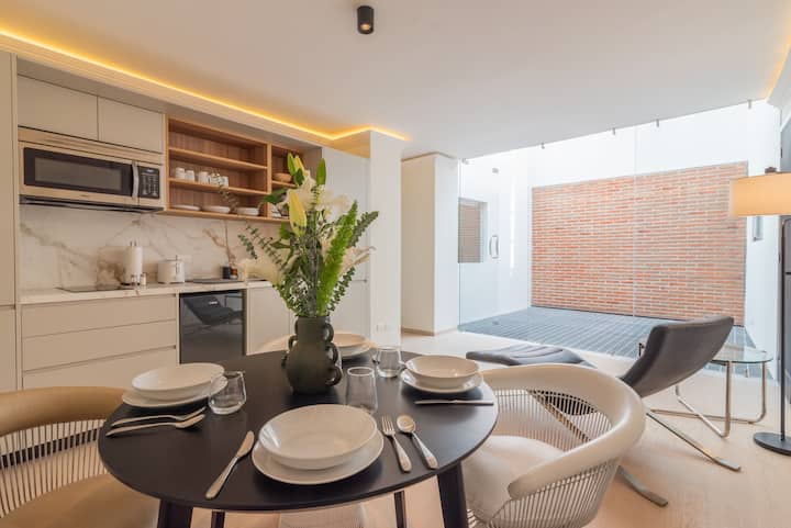 Lujo & Encanto En Condesa, 2 Habs | 4 Pax - Mexico