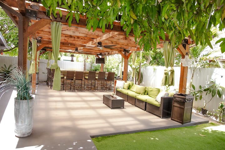 Spacious Home 6 Mins From Hard Rock Stadium - Miami Gardens