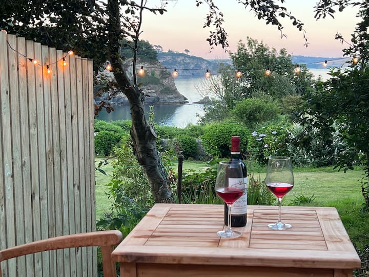 Sea Spray ~ Sea View & Coast Path Access - St Austell