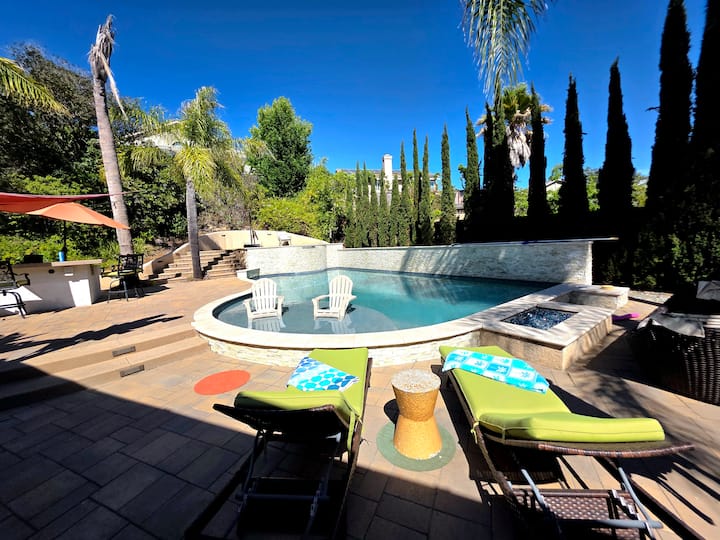 An Artist's Retreat Pool, Hot Tub, Firepit, Yard - Mira Mesa - San Diego