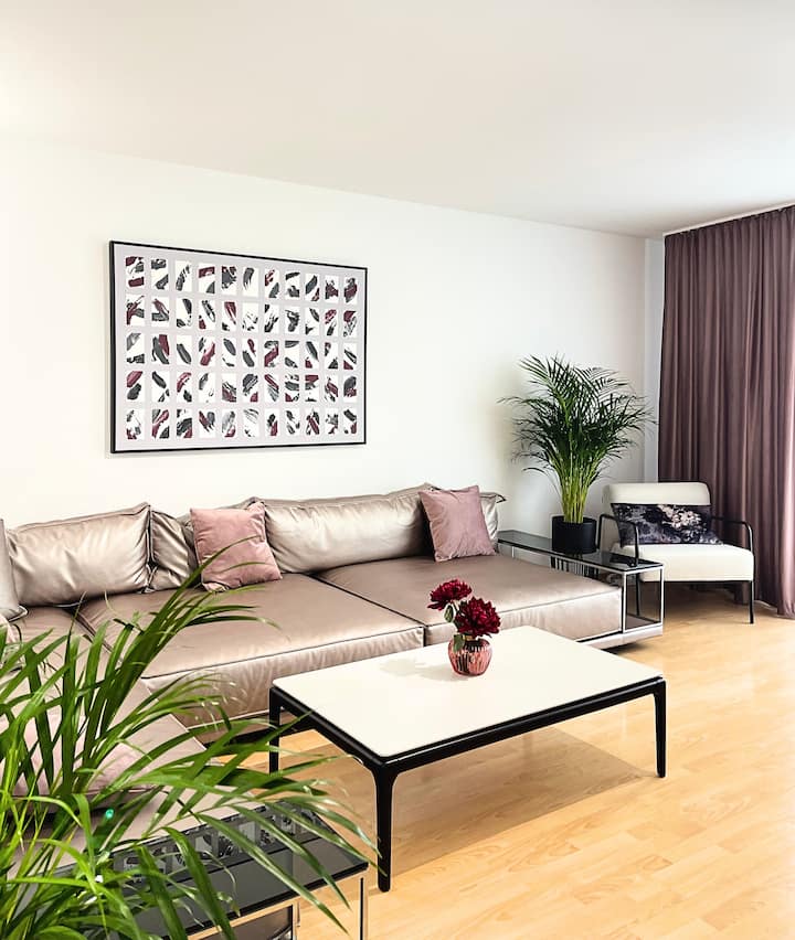 100 M2 Apartment Near Belvedere & Centr. Train St. - Viena