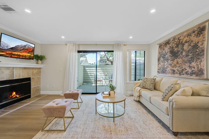 Gated Condo Steps From Downtown San Ramon - San Francisco Bay Area, CA