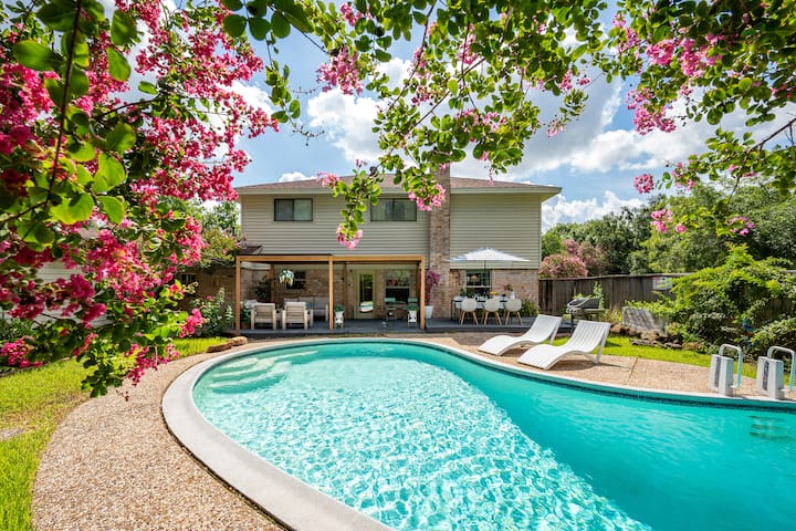 Peacock Paradise - Pool/hot Tub/ Game - Houston, TX