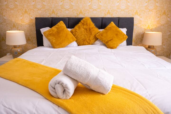 City Centre 2-br Apt | Near Ngh | Parking | Nn1 - Northampton