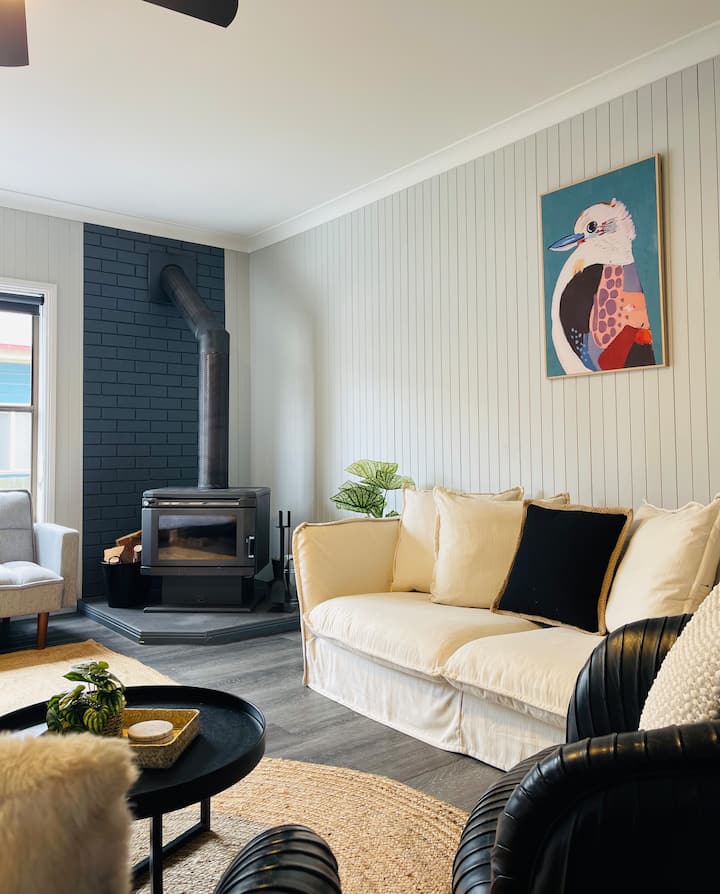 Spacious Two-level Home With Fireplace. Pets Ok - Berrima