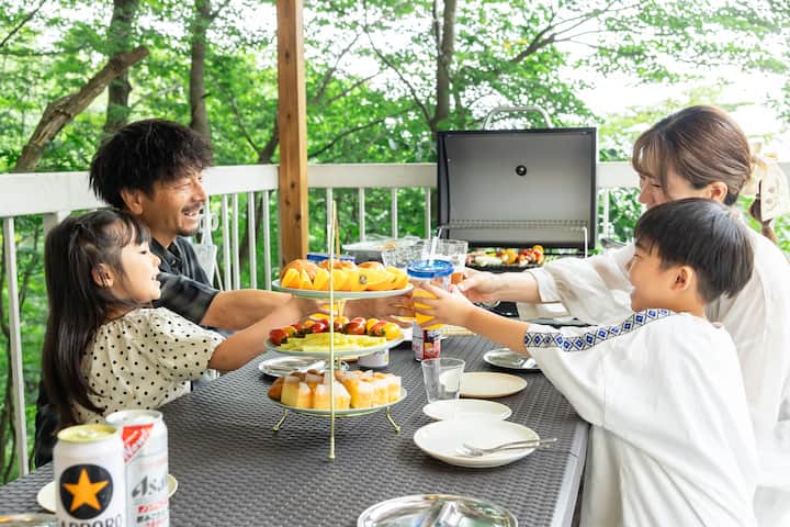 絶景の屋根付きテラスでBbq/那須ハイ車9分/ペット大型犬も可/人気ボードゲーム10種/光回線で映画 - 那須町