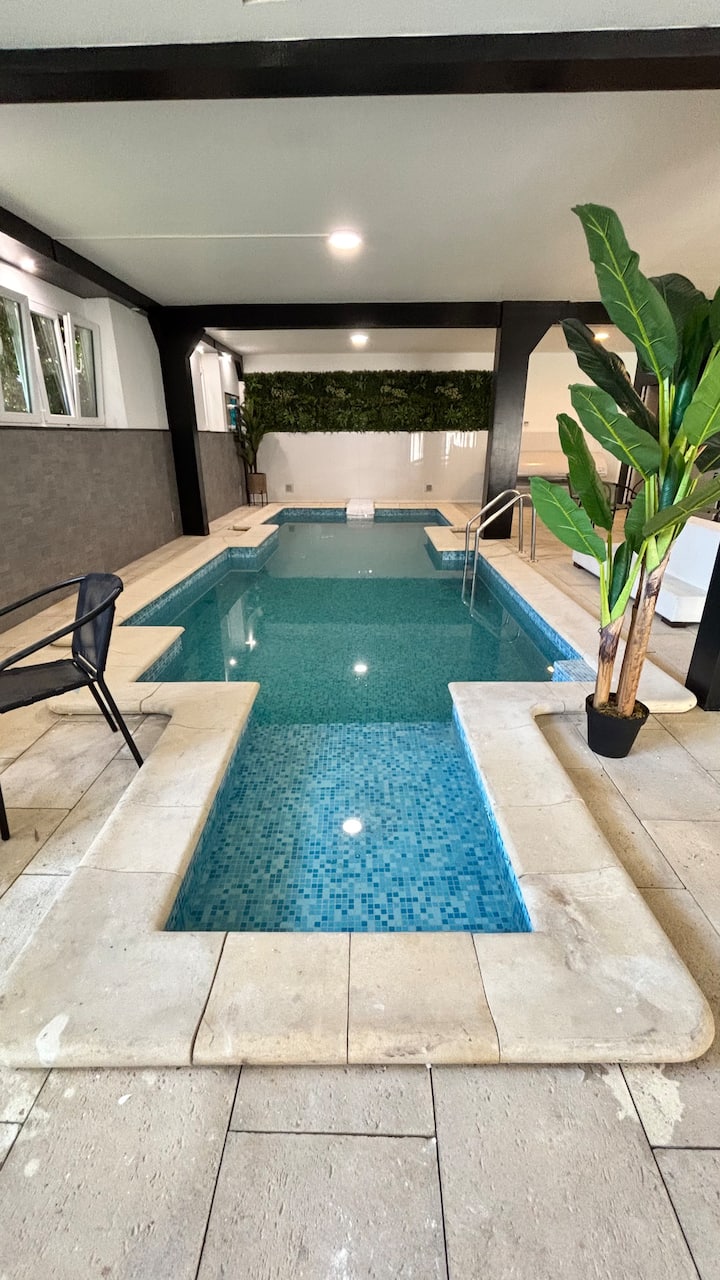 Logement Le Viviani - Piscine Intérieure Et Sauna - Montluçon
