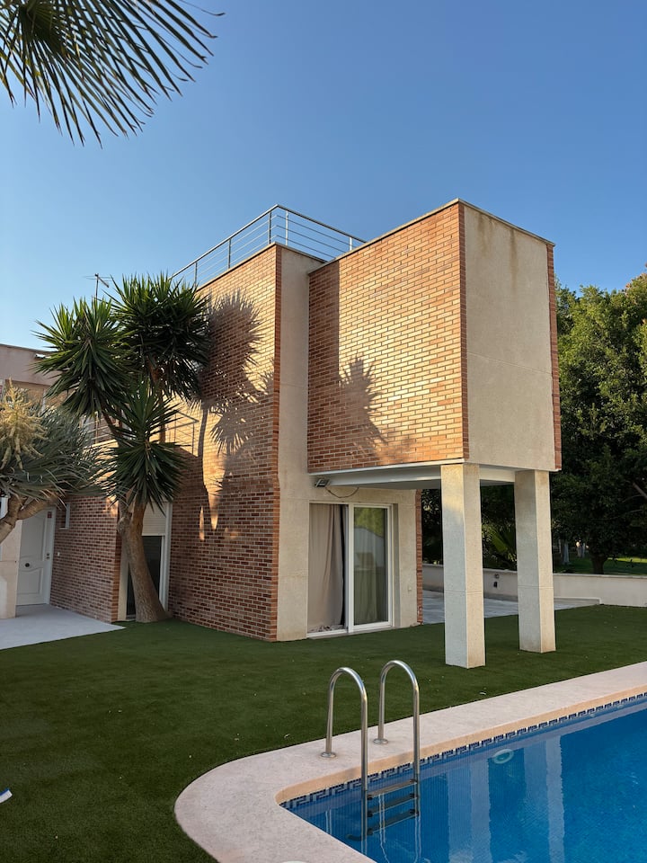 Villa Exclusiva En Alicante Golf Cerca De La Playa - Alicante