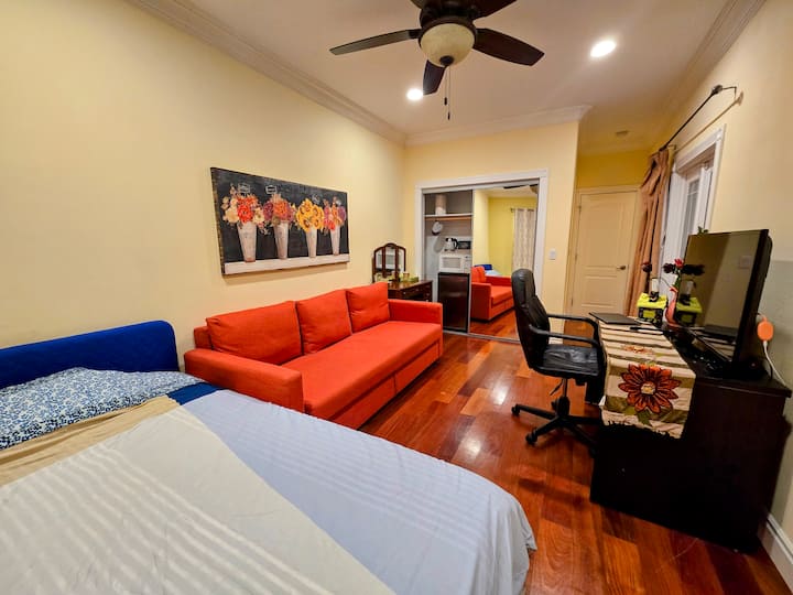 Quiet Room With Private Entry & Breakfast - San Jose, CA