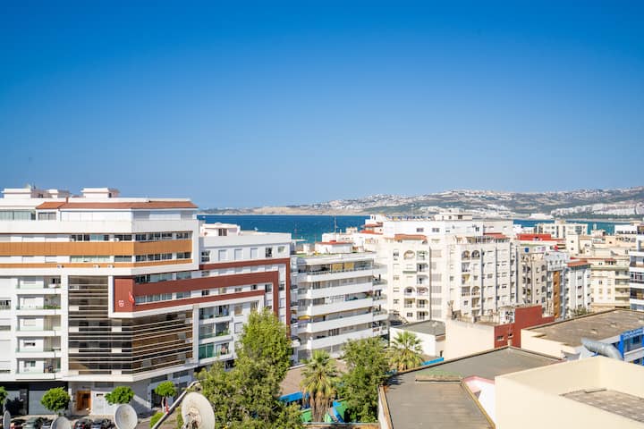 Downtown Modern Apartment | Sea Views Of Tangier - Tangier