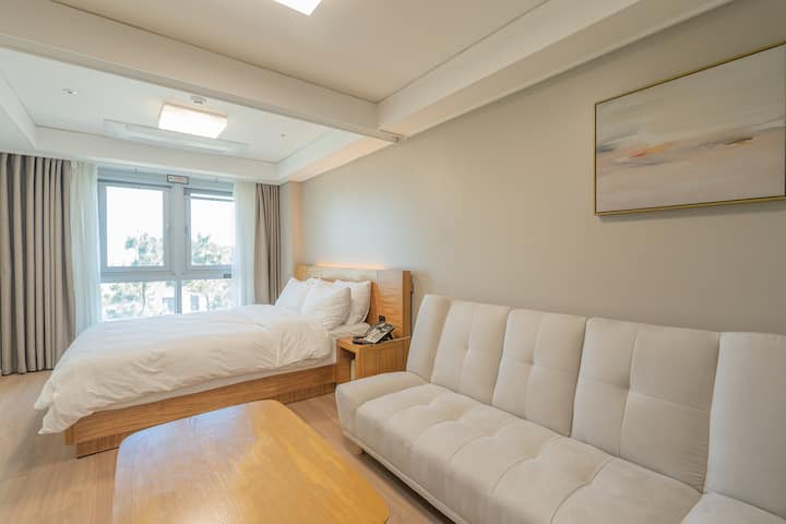 063.청초호 앞#속초해변 5분#위치최고#취사가능·넷플릭스#단체/연박대할인#주차편리 - Sokcho-si