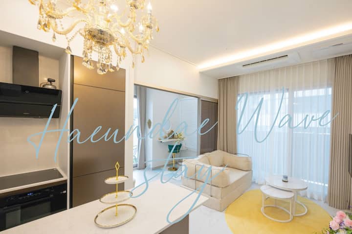 #오픈초특가할인/해운대도보3분/ 해운대웨이브 #더블테라스오션뷰#6인/침대2&데이베드 - South Korea