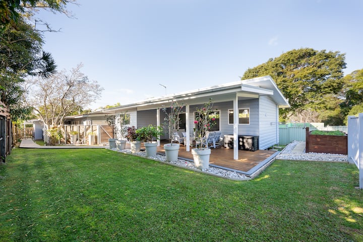 Magnolia Cottage - 2bdrm Walk To Cbd Private Quiet - Coffs Harbour