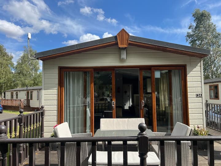 Country Gem - Wisbech