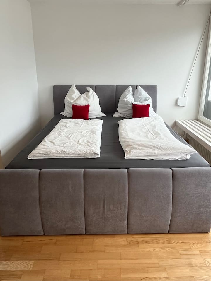Messewohnenaschheim – Wohnung Mit Balkon - Aschheim