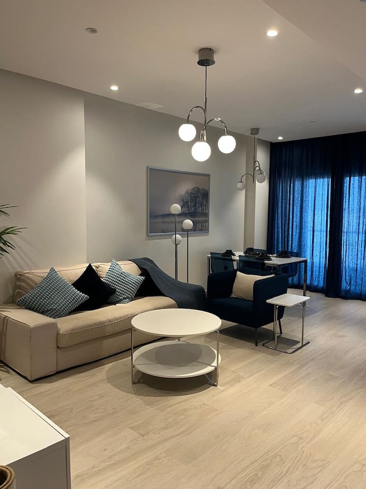 Almouj St. 2-bhk. Liaqat Airport Residence - Muscat