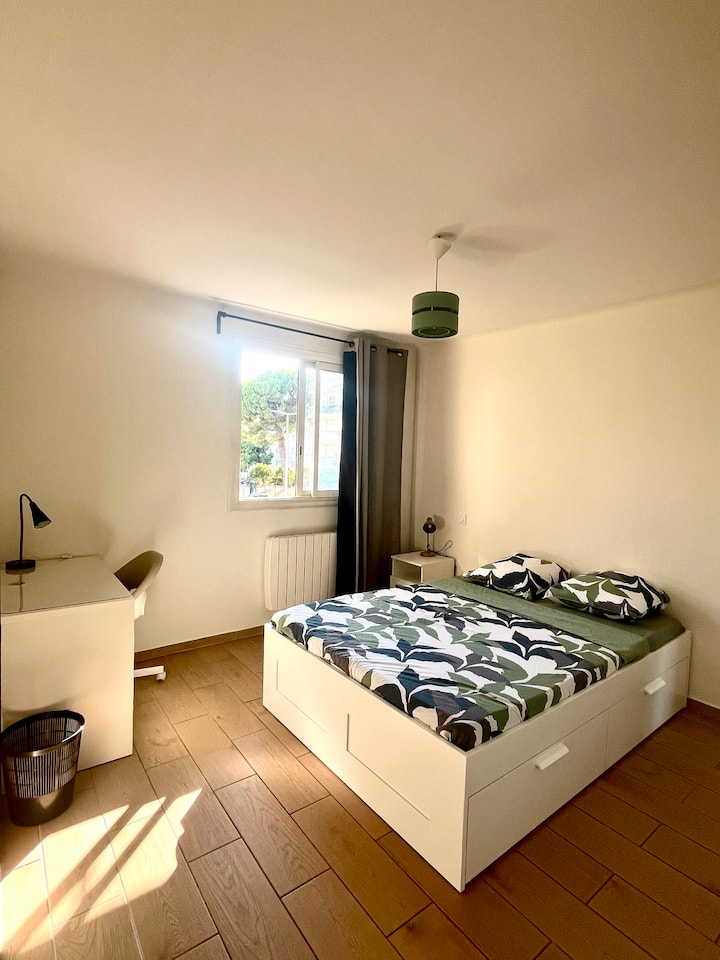 Appartement Lumineux: Balcon + Parking à Boutonnet - Montpellier