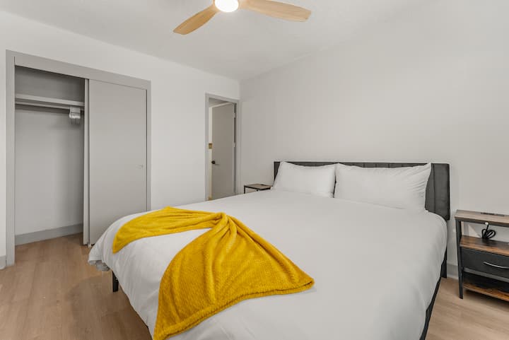 Central 1br Memphis+sauna & Heated Saltwater Pool - Memphis