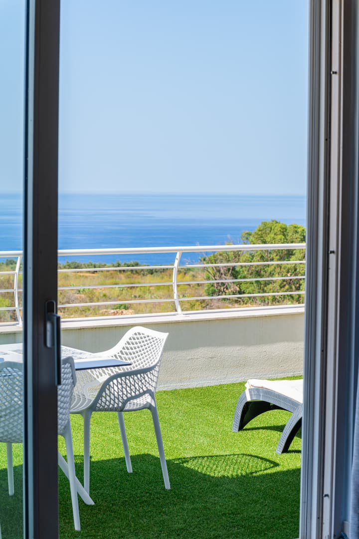 Aria Penthouse With Sea Views - Malta