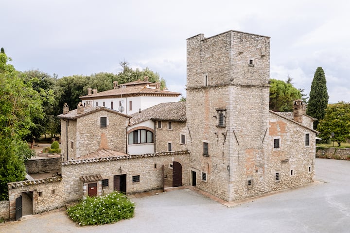 The Secret Garden - Pool, Garden And Parking - 佩魯賈
