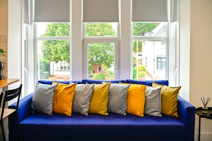 Pontcanna - Chic 2-bed Flat W/parking - Barry