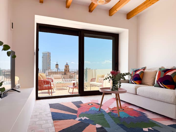 Casa Roque. The Charm Of Alicante At Your Feet. - Alicante