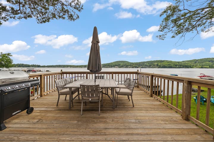Lake Front House With Rustic And Charming Feel - Copake Lake, NY