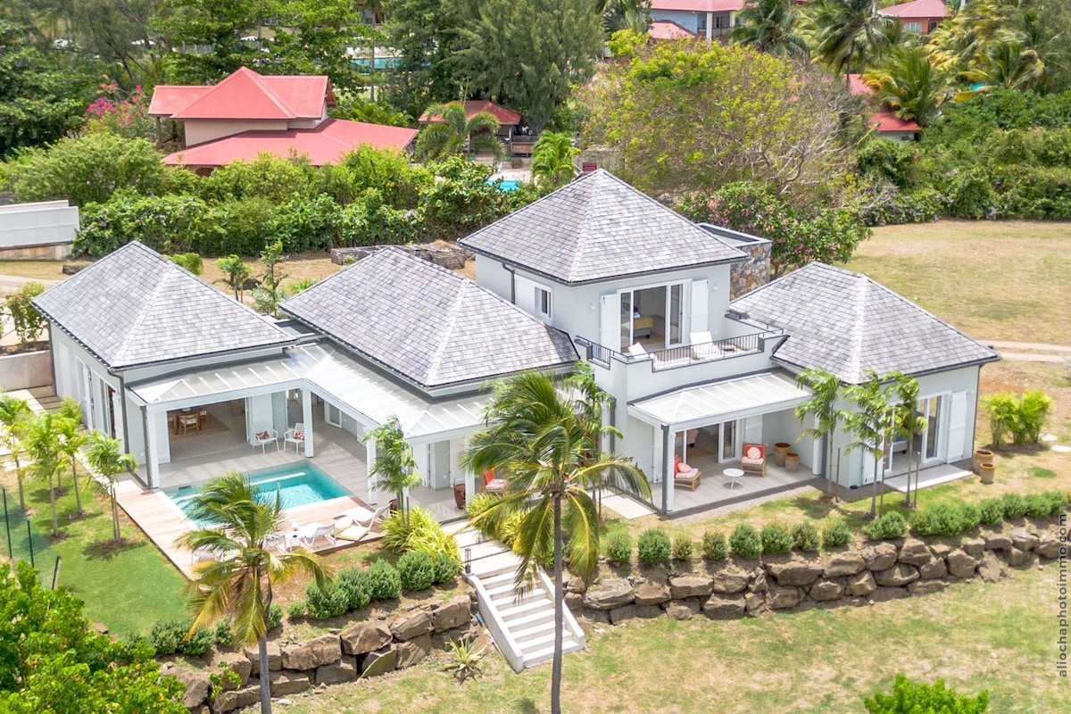 Villa Petit Pinsonnelle – Lusso & Laguna a Cap-Est - Ville in affitto a ...