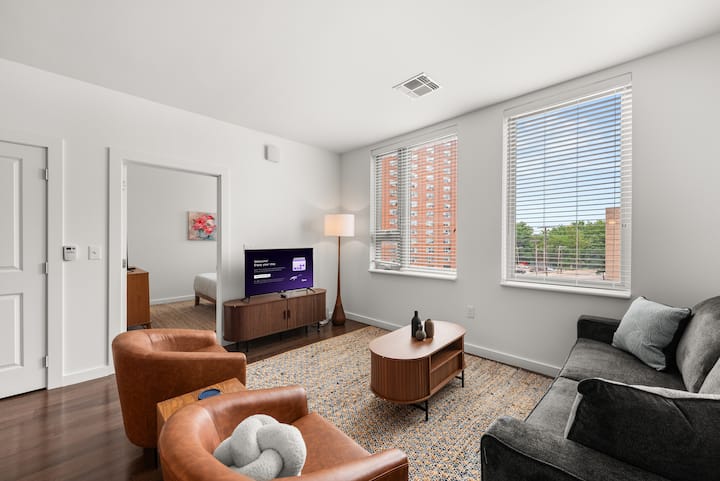 2br In Heart Of Cleveland Near Cwru - Cleveland, OH