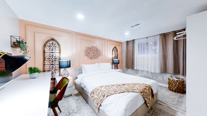 Toronto Suite | 4 Beds | Free Parking | No Fees - Toronto