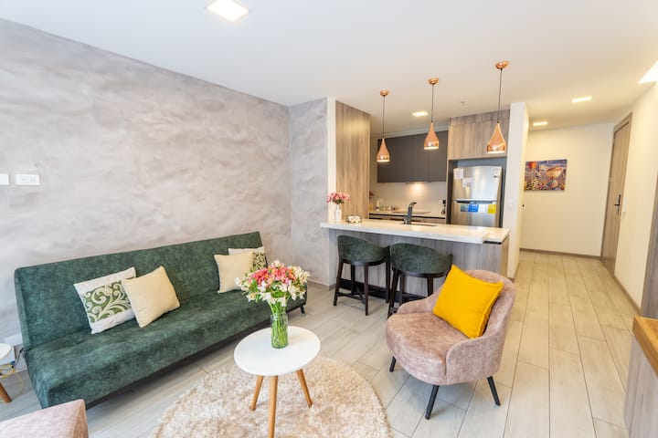 Almaq Suite Premium Cerca De La Carolina - Quito