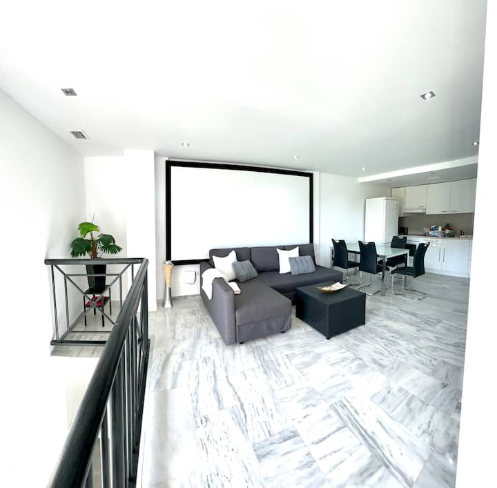 Amazing 2br, Garden With Jacuzzi - マルベリャ