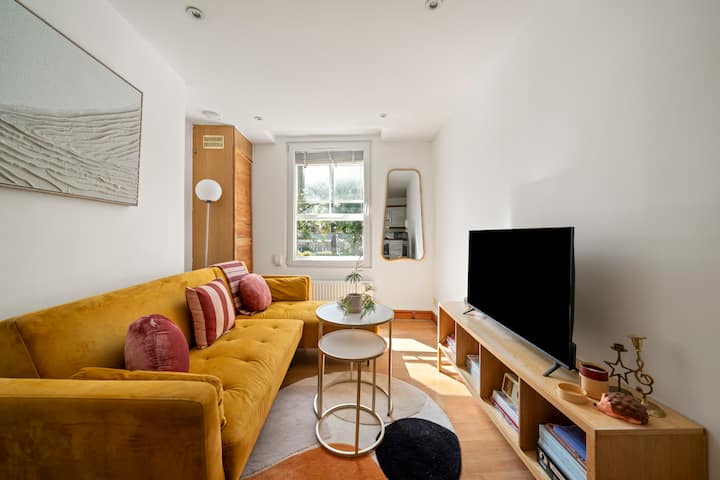 2 Bedroom Apartment In Central London | Shoreditch - London