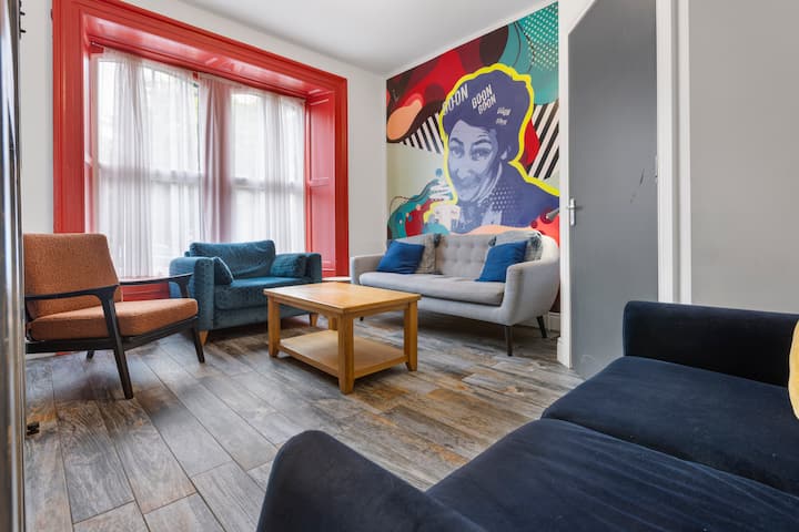 44 North - Exclusive Hire - Derry