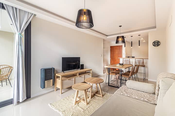 Park View Apartment | Design, Comfort & Balcony - La Plata, Argentina