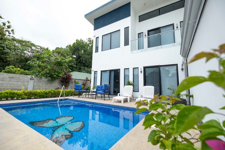 Modern Shared Home - In South Jaco Beach - Jaco