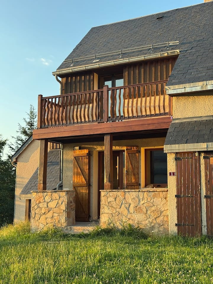 Charmante Maisonnette Peyragudes 6 Pers +2 Enfants - Loudenvielle