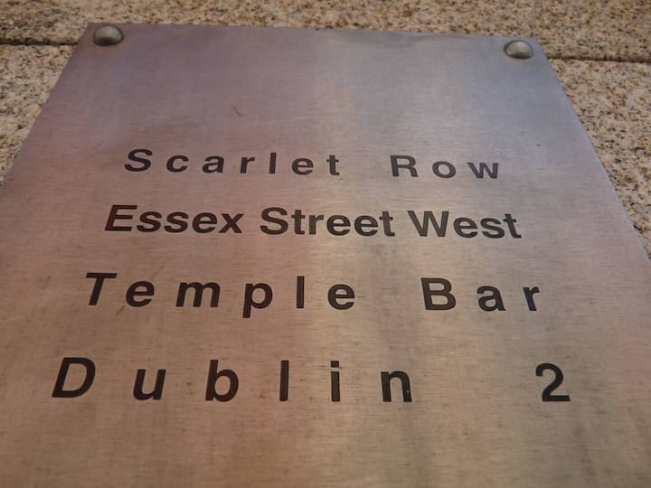 Central, Classy, & Restful-old City - Dublin