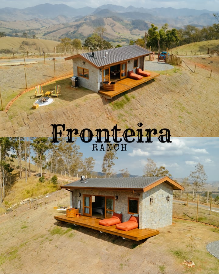 Cabana De Pedras Nas Montanhas - Brazil