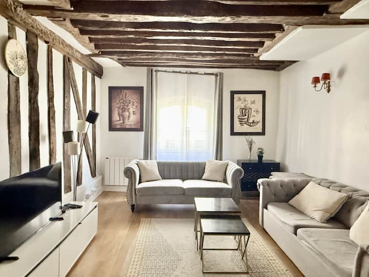 2 Bedrooms - 4 Beds - 80m2 - Paris Center Marais - Rue Saint-Maur