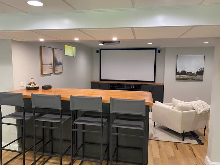 Newly Renovated Basement Apt. - Saratoga Springs, NY
