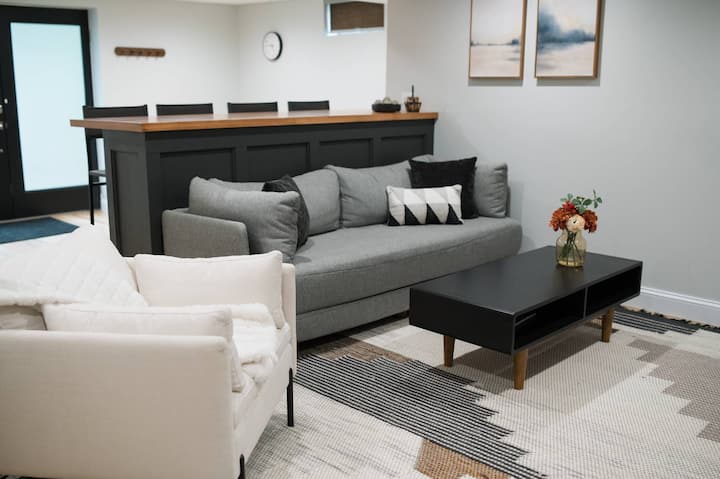 Newly Renovated Basement Apartment - Saratoga Springs, NY