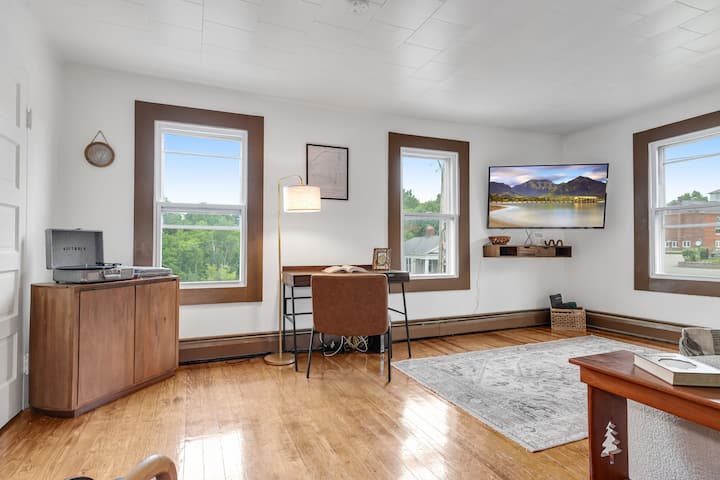 Wake Up To Spring | Mountain & Waterfront Gem - Wilmington, NY