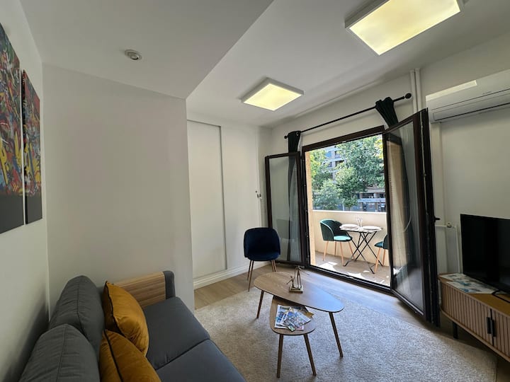 L'étape Aixoise Terrasse Parking Centre Rotonde - 普羅旺斯艾克斯